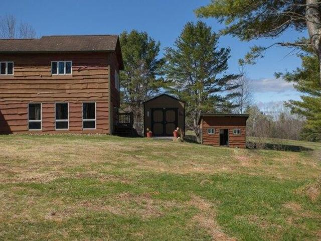 house with 2 bedroom, Rumford ME ES105126320