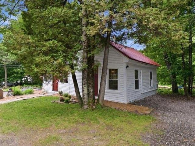 house with 2 bedroom, Rumney NH ES104480237