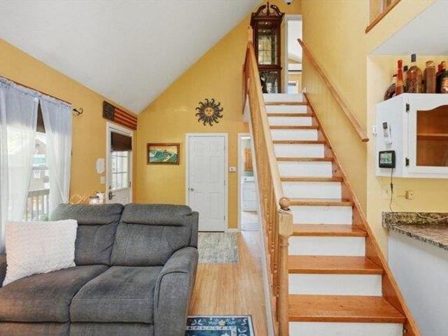 house with 2 bedroom, Rutland MA ES104262759