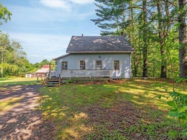 house with 2 bedroom, Rutland MA ES104921115
