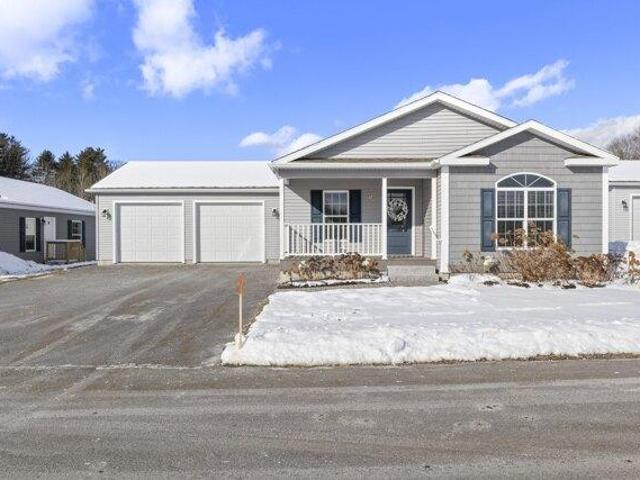 house with 2 bedroom, Scarborough ME DS102709363