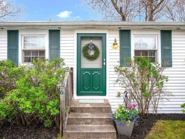 house with 2 bedroom, Scarborough ME DS103223558