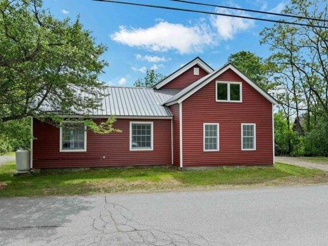 house with 2 bedroom, Sanbornton NH ES103443484