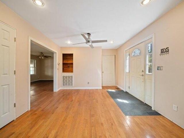house with 2 bedroom, Sandown NH ES105116570