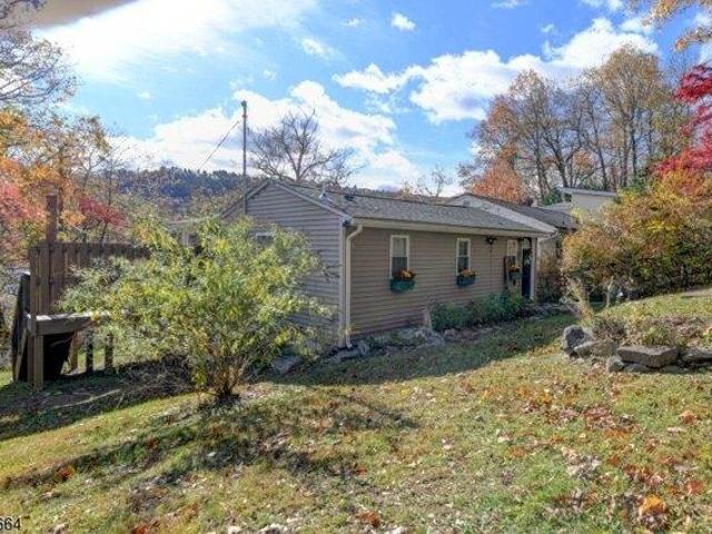 house with 2 bedroom, Sandyston NJ DS102313139