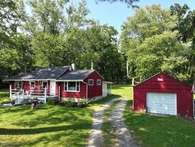 house with 2 bedroom, Sandyston NJ ES105175226