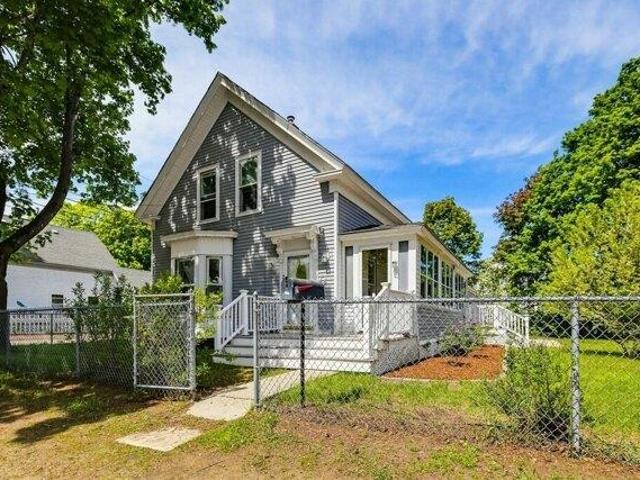 house with 2 bedroom, Sanford ME DLS102670473