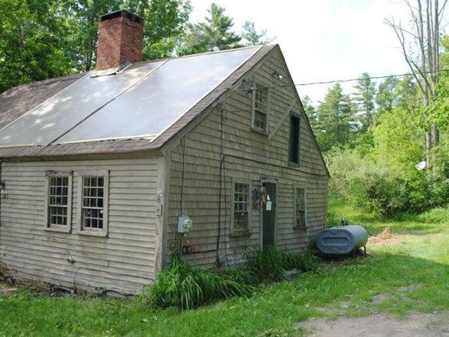 house with 2 bedroom, Sanford ME DS104410102