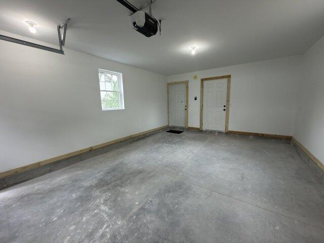 house with 2 bedroom, Sanford ME DS104442047