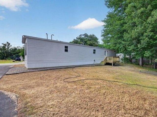 house with 2 bedroom, Sanford ME ES105206426