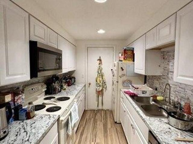 house with 2 bedroom, Saco ME ES103666619