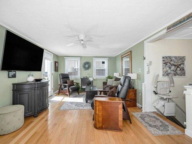 house with 2 bedroom, Salisbury MA DS102586673