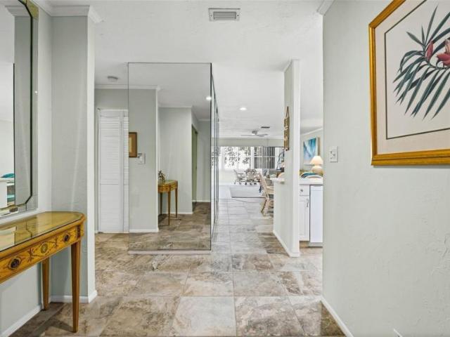 house with 2 bedroom, Sarasota FL DLS102244576