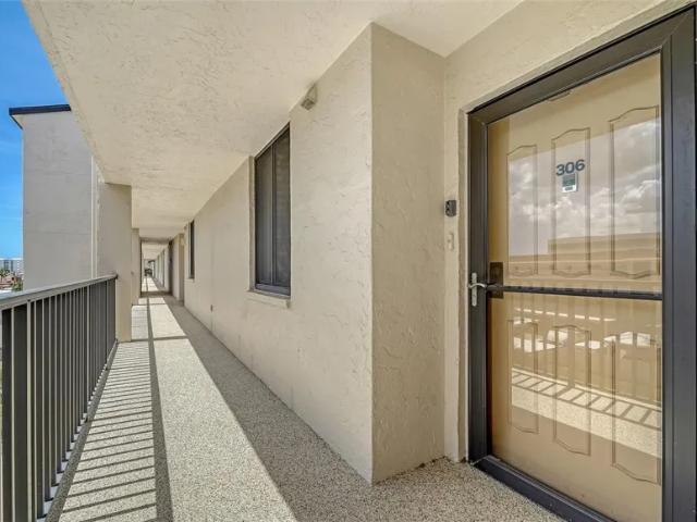 house with 2 bedroom, Sarasota FL DS102397507