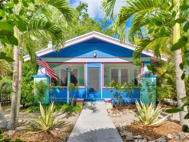 house with 2 bedroom, Sarasota FL DS102435482