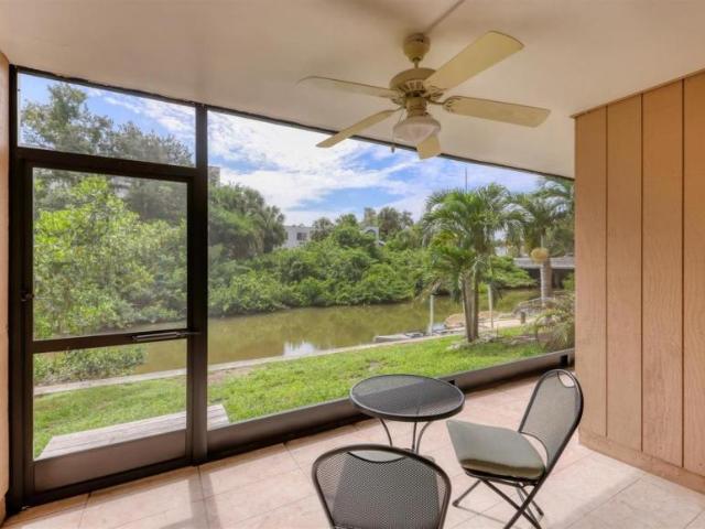 house with 2 bedroom, Sarasota FL DS102588886