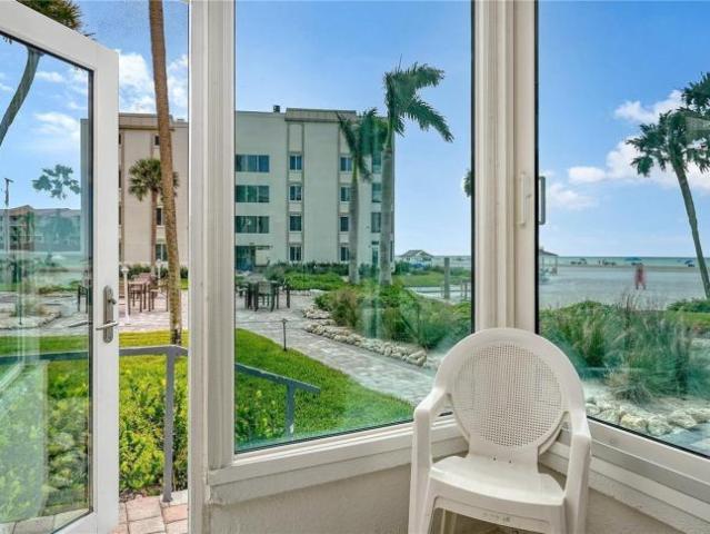 house with 2 bedroom, Sarasota FL DS102520114