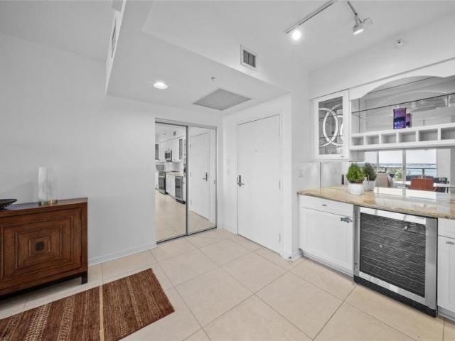 house with 2 bedroom, Sarasota FL DS102658866