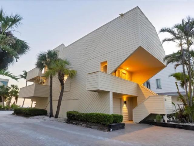 house with 2 bedroom, Sarasota FL DS102659027