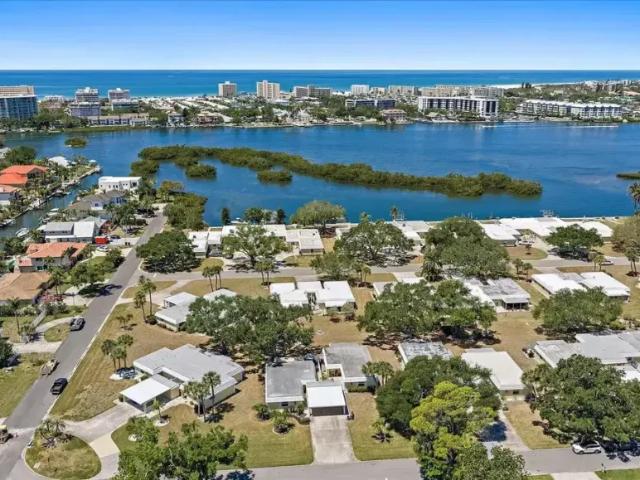 house with 2 bedroom, Sarasota FL DS102661991