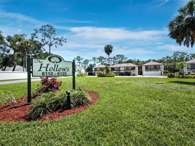 house with 2 bedroom, Sarasota FL DS102661926