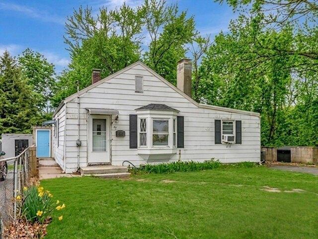 house with 2 bedroom, Saugus MA DS104044338