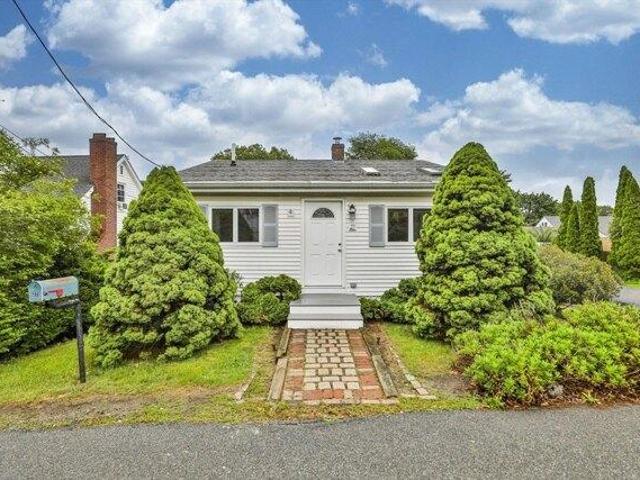 house with 2 bedroom, Saugus MA DS104078393