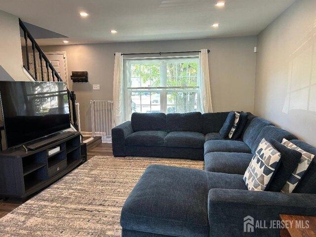 house with 2 bedroom, Sayreville NJ DLS102798779
