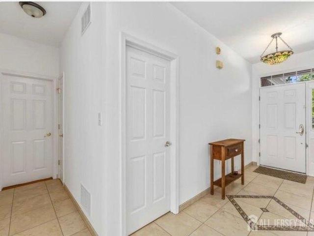 house with 2 bedroom, Sayreville NJ ES102827405