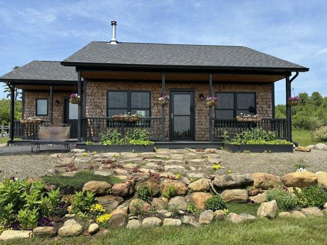 house with 2 bedroom, Searsport ME DS104077270