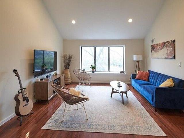 house with 2 bedroom, Secaucus NJ DLS102476504