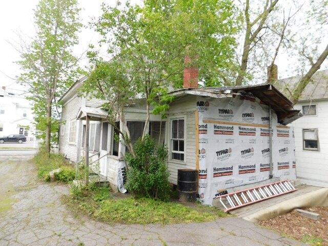 house with 2 bedroom, Skowhegan ME ES103069200