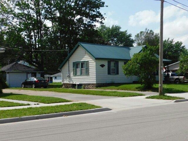 house with 2 bedroom, Shawano WI DS89530630
