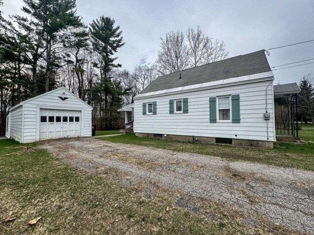 house with 2 bedroom, Shaftsbury VT DLS101799376