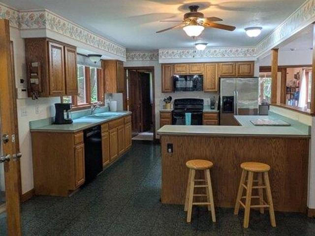 house with 2 bedroom, Shelburne NH DS102725244