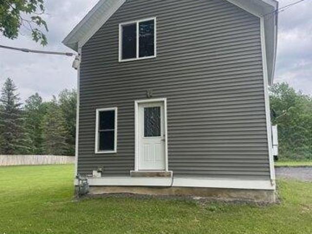 house with 2 bedroom, Shelburne VT ES103932745