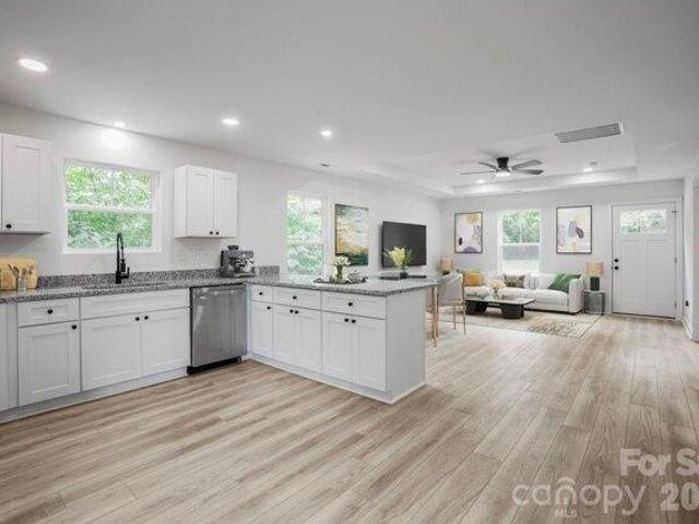 house with 2 bedroom, Shelby NC ES104909426