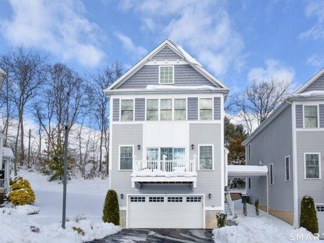 house with 2 bedroom, Shelton CT DLS102798657