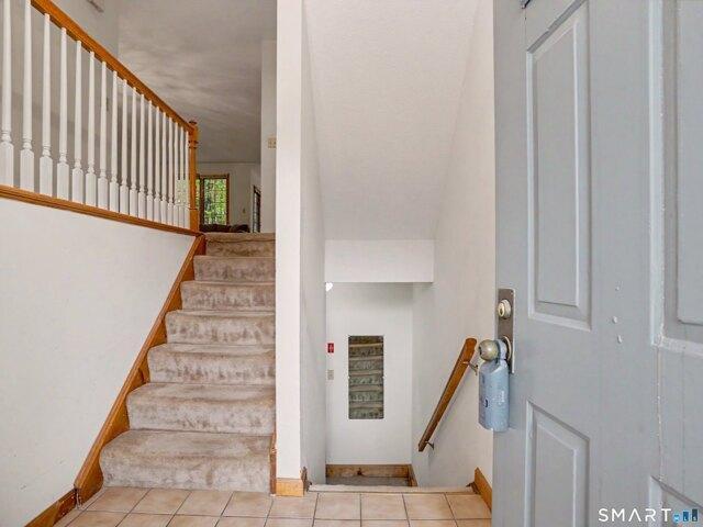 house with 2 bedroom, Shelton CT DS102762439