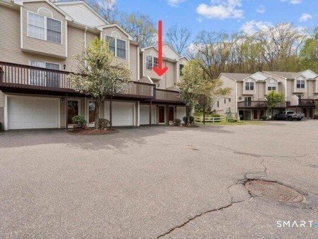 house with 2 bedroom, Shelton CT ES104410885