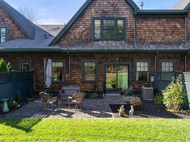 house with 2 bedroom, Sherborn MA ES104190427