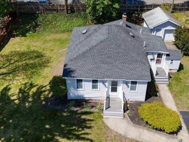 house with 2 bedroom, Shrewsbury MA DS102960093