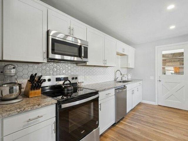 house with 2 bedroom, Shrewsbury MA DS103128305