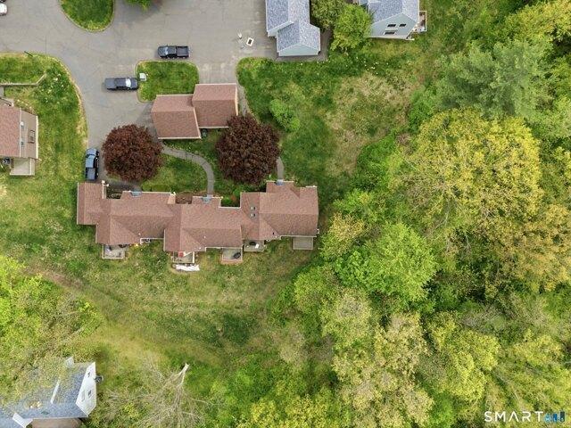 house with 2 bedroom, Simsbury CT DLS102444390