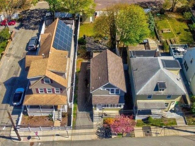 house with 2 bedroom, Somerville MA ES103886930