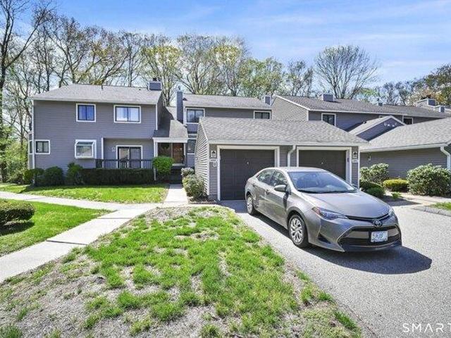 house with 2 bedroom, South Windsor CT DLS103097575