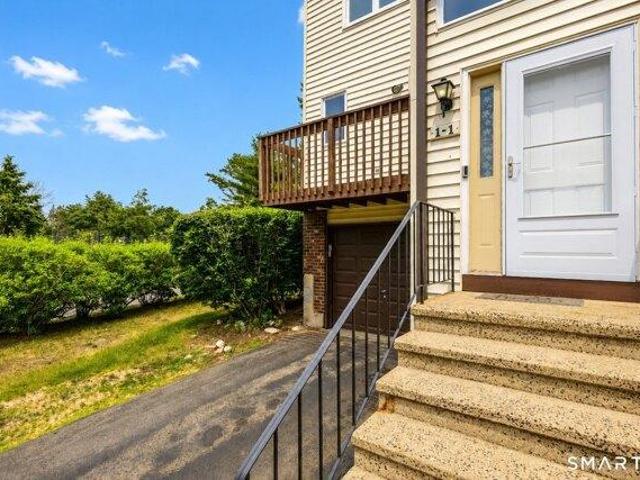 house with 2 bedroom, South Windsor CT ES104150472