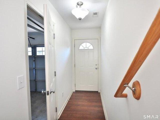 house with 2 bedroom, South Windsor CT ES104807823