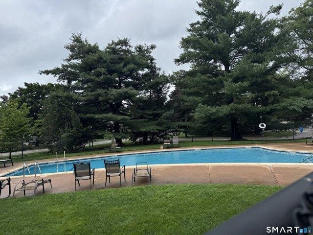 house with 2 bedroom, South Windsor CT ES105123563