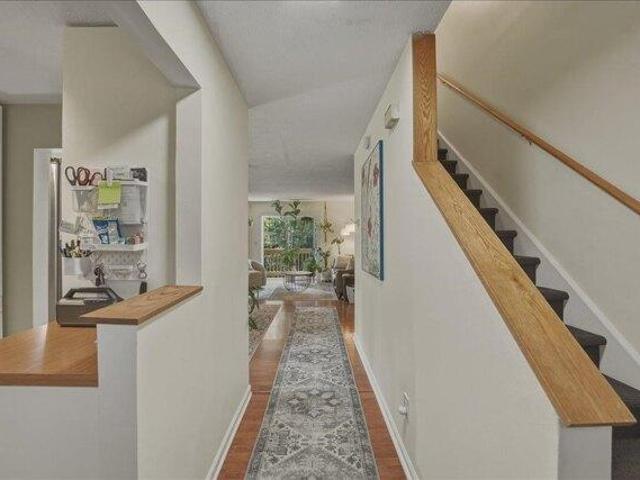house with 2 bedroom, South Burlington VT DS104330858